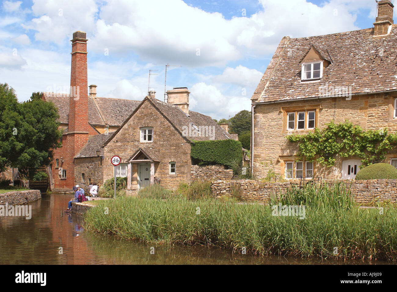 Lower Slaughter in the Cotswolds Stock Photo - Alamy