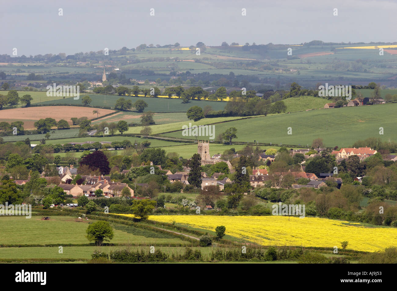 Long Compton village in the Cotswolds Stock Photo - Alamy