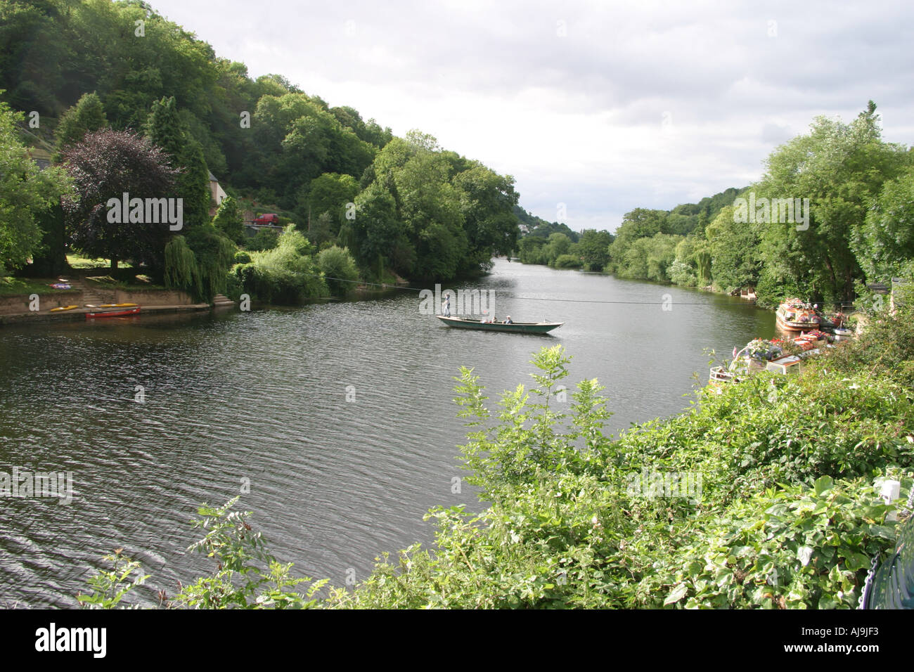 Hand Pulled Rope Ferry River Wye Symonds Yat Hereford and Worcester ...