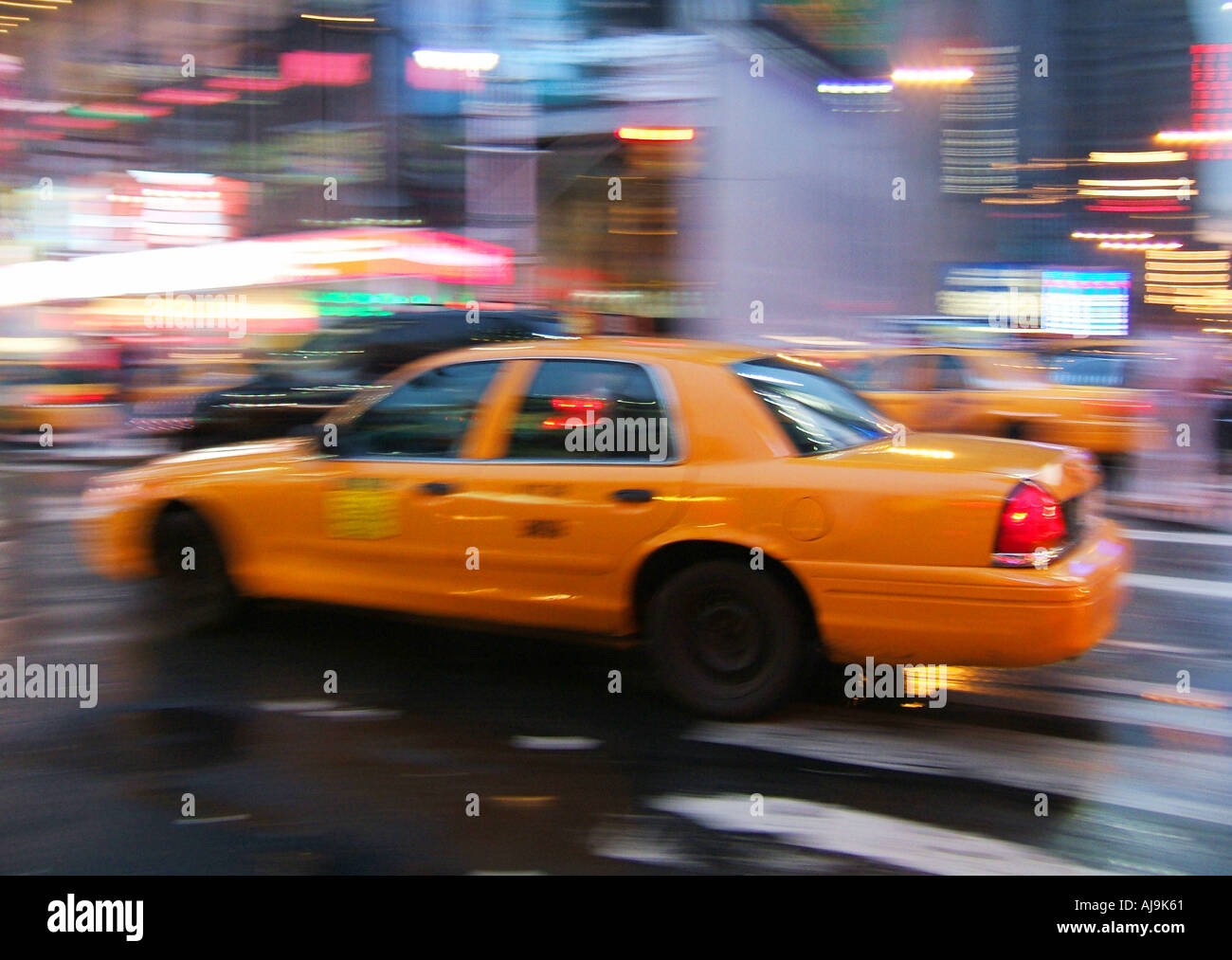 Manhattan New York City yellow Taxi cab Stock Photo - Alamy