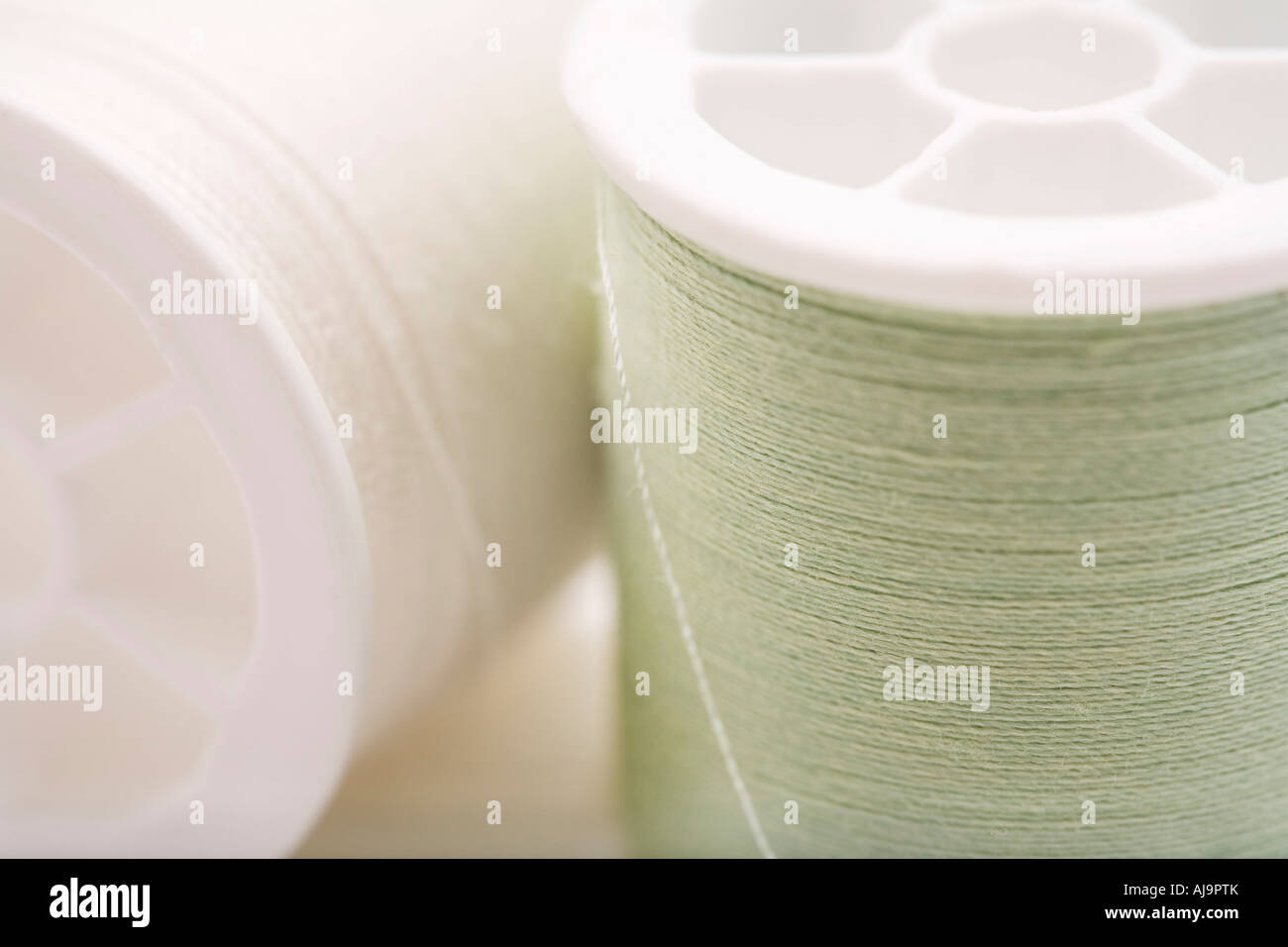 2 spools hi-res stock photography and images - Alamy