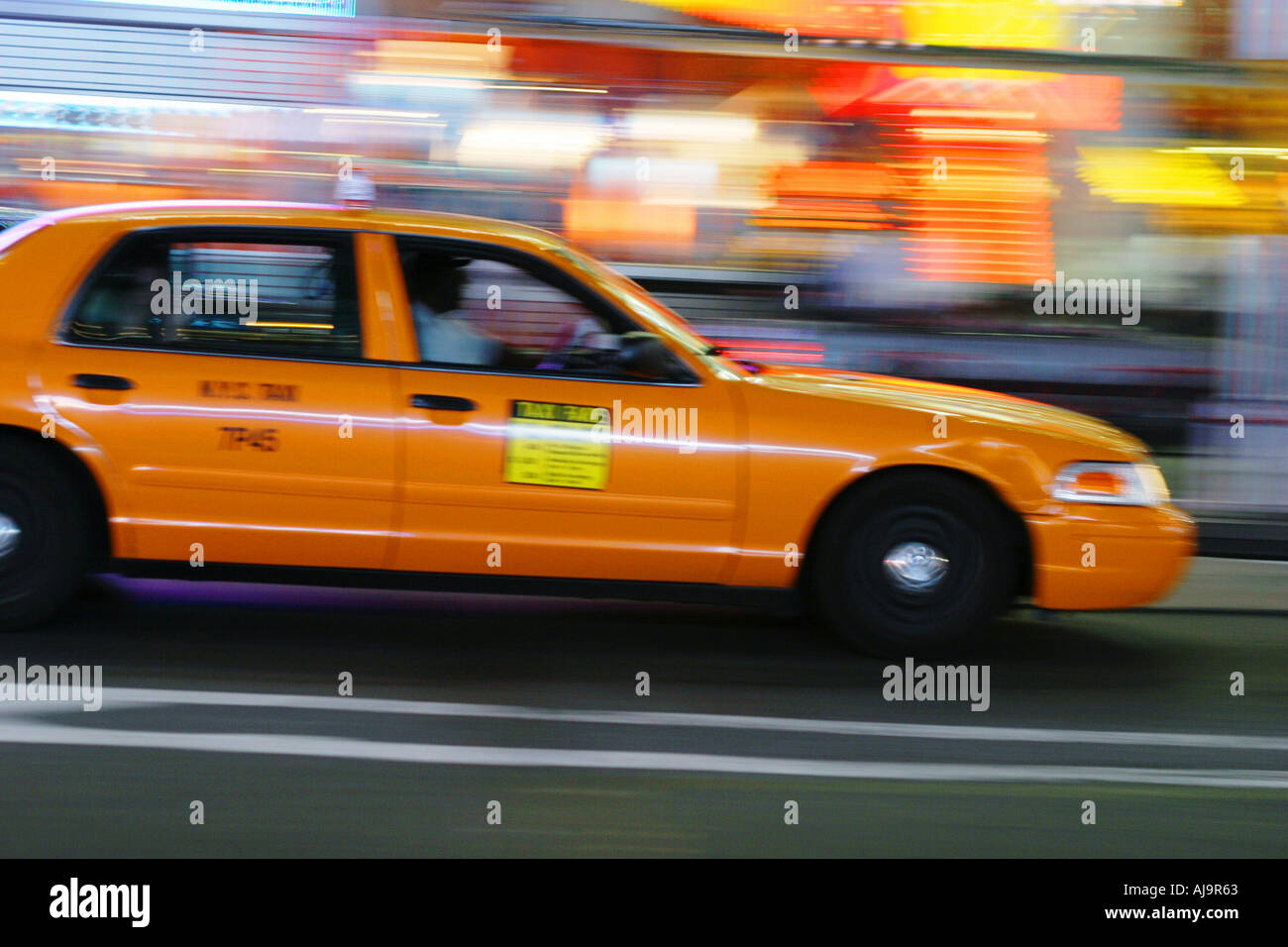 Manhattan New York City yellow Taxi cab Stock Photo - Alamy