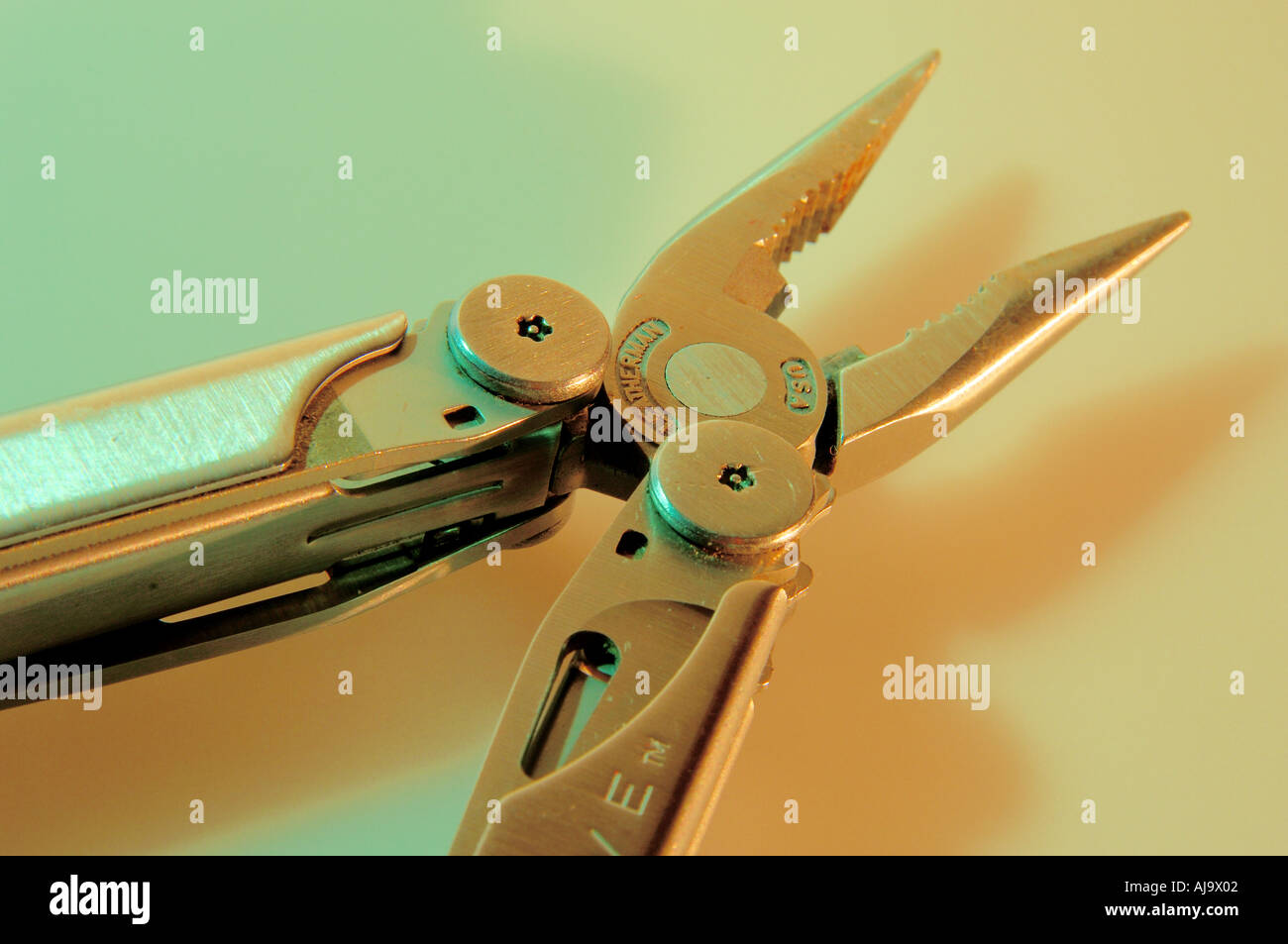 Leatherman wave hi-res stock photography and images - Alamy
