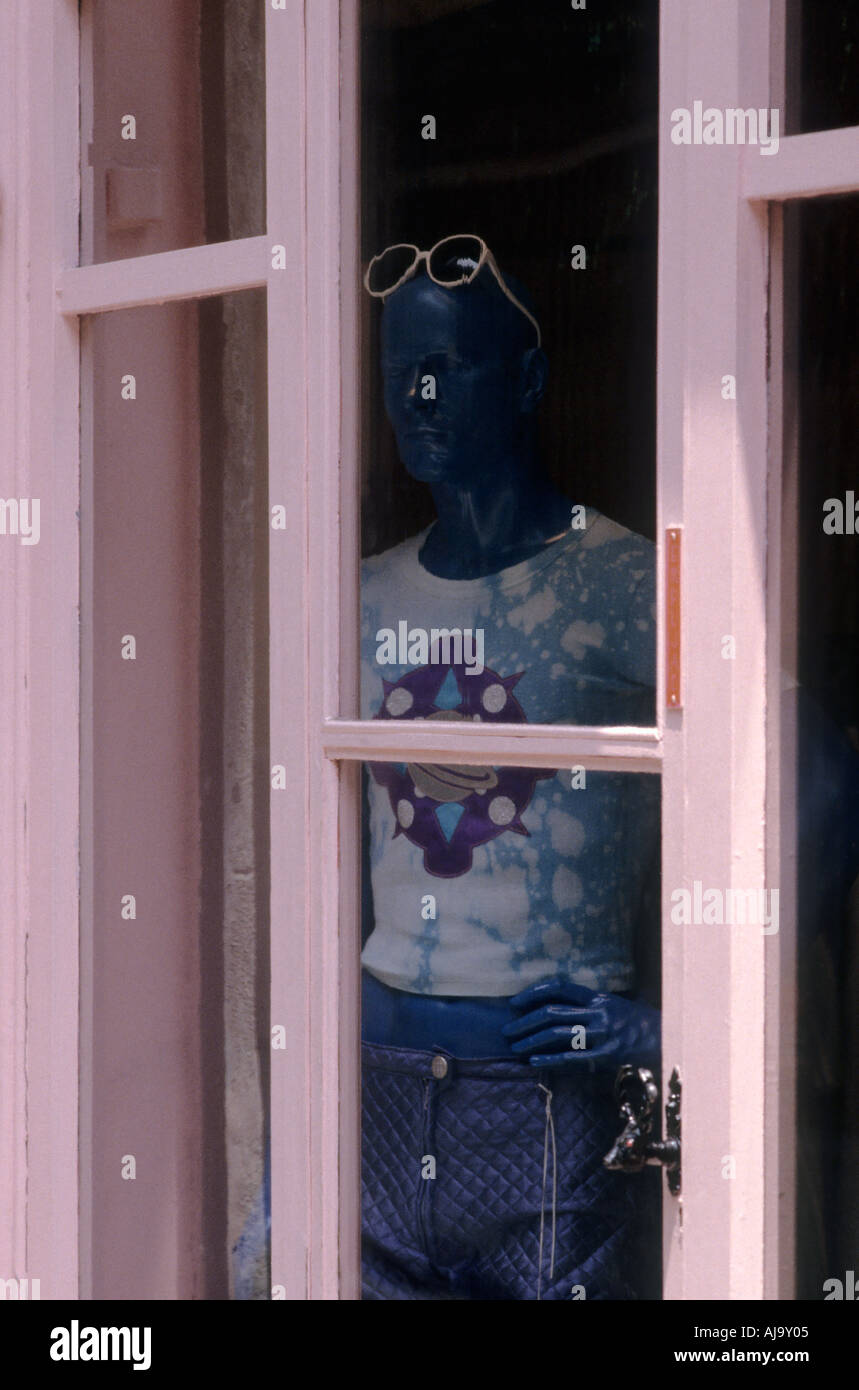 Shop dummy in window Barcelona Stock Photo - Alamy