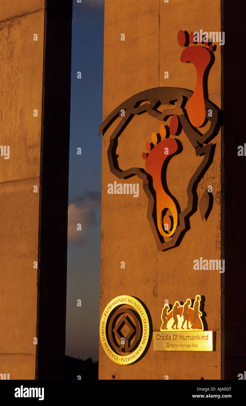 Sign, Africa, footprints, logo, Cradle of humankind, Maropeng, UNESCO ...