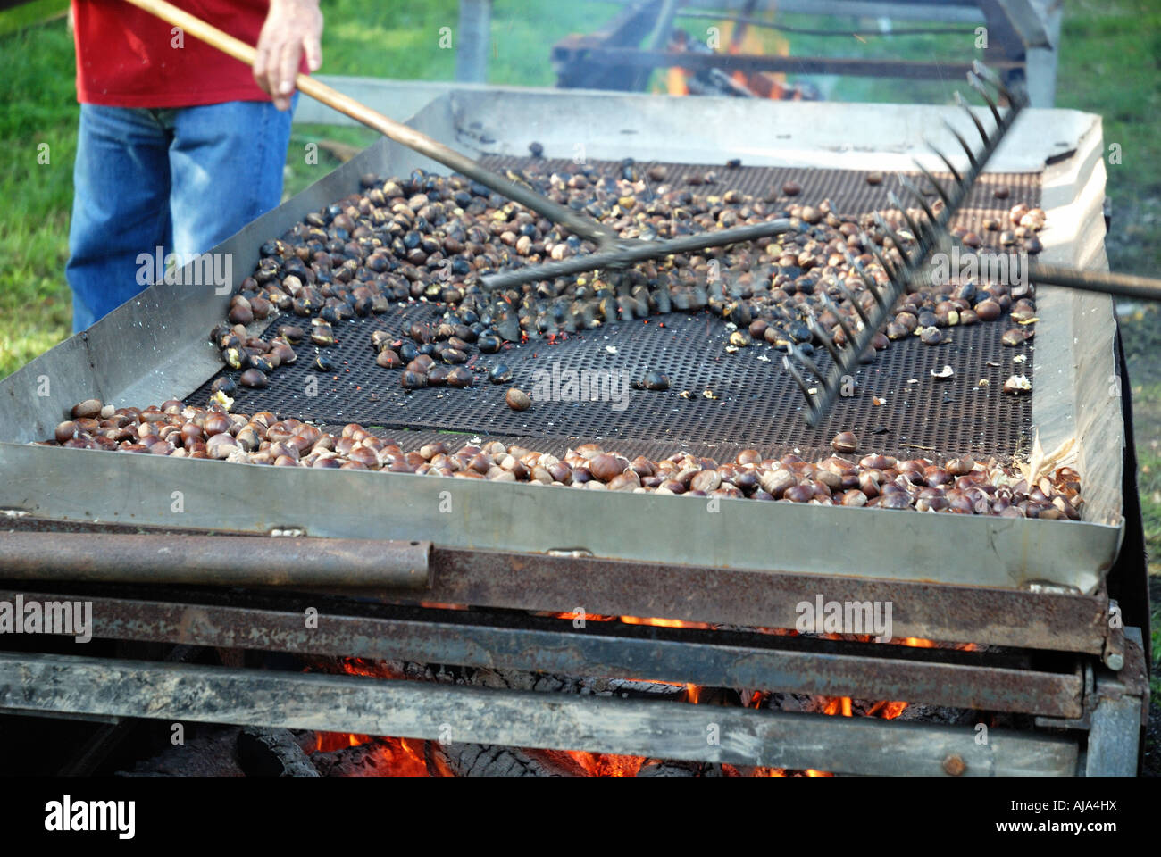 Chestnuts fire hi-res stock photography and images - Alamy