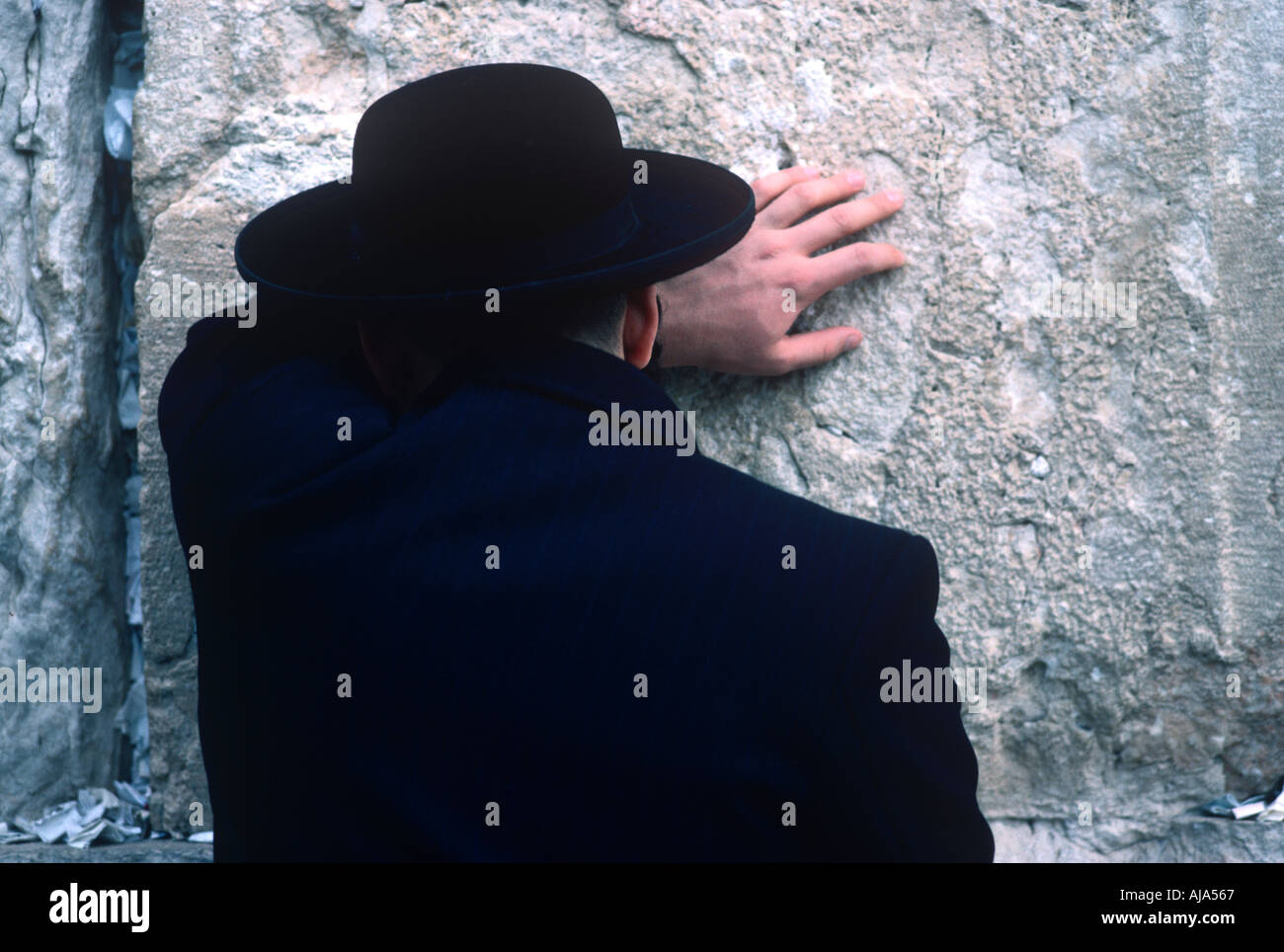 Israel The Western Wall at Jerusalem Jewish People praying SB Stock ...