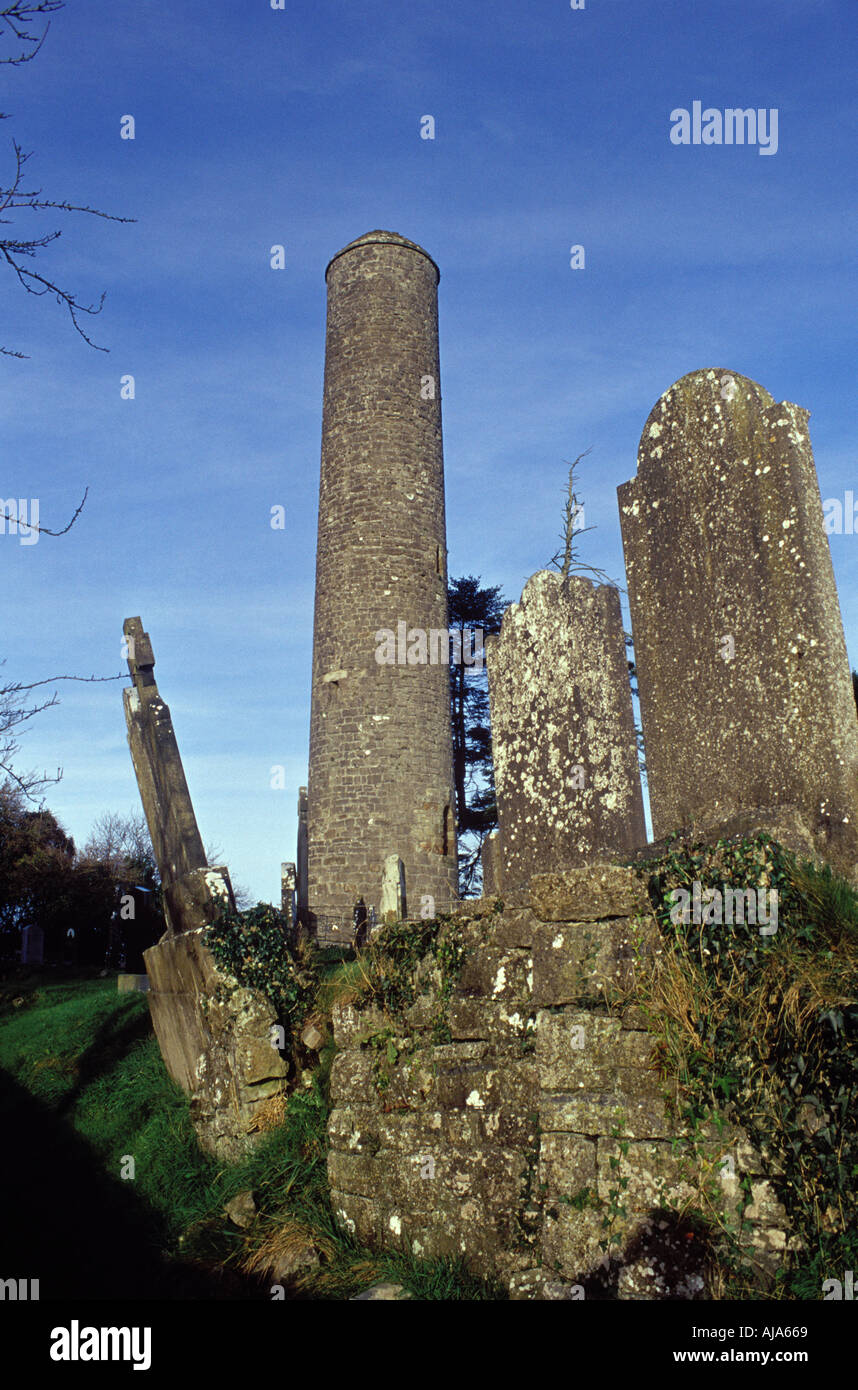 Donaghmore round tower and cemetery hi-res stock photography and images ...