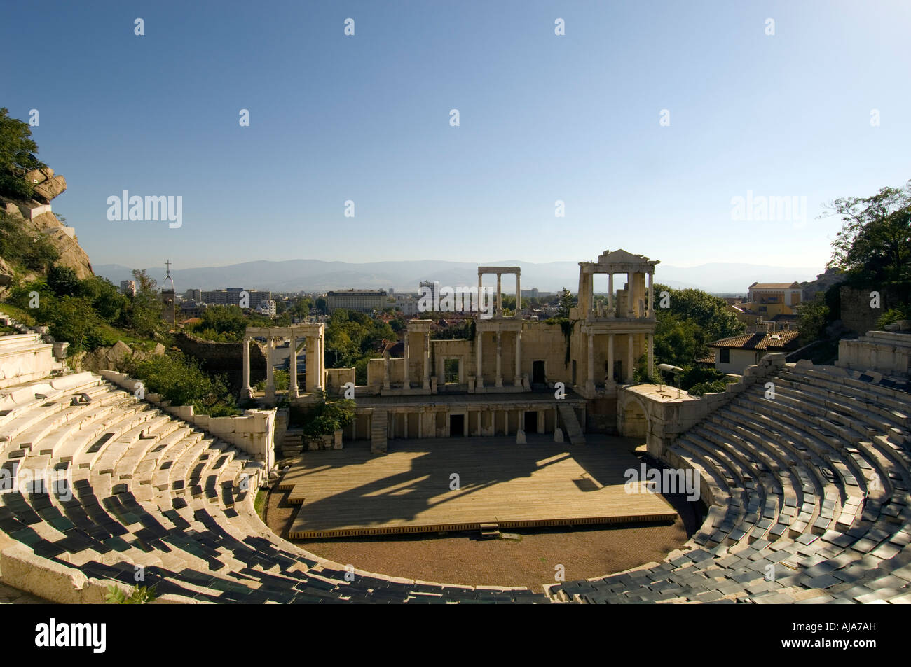 Ancient Roman Theatre with Rhodope Mountains in background, Plovdiv ...