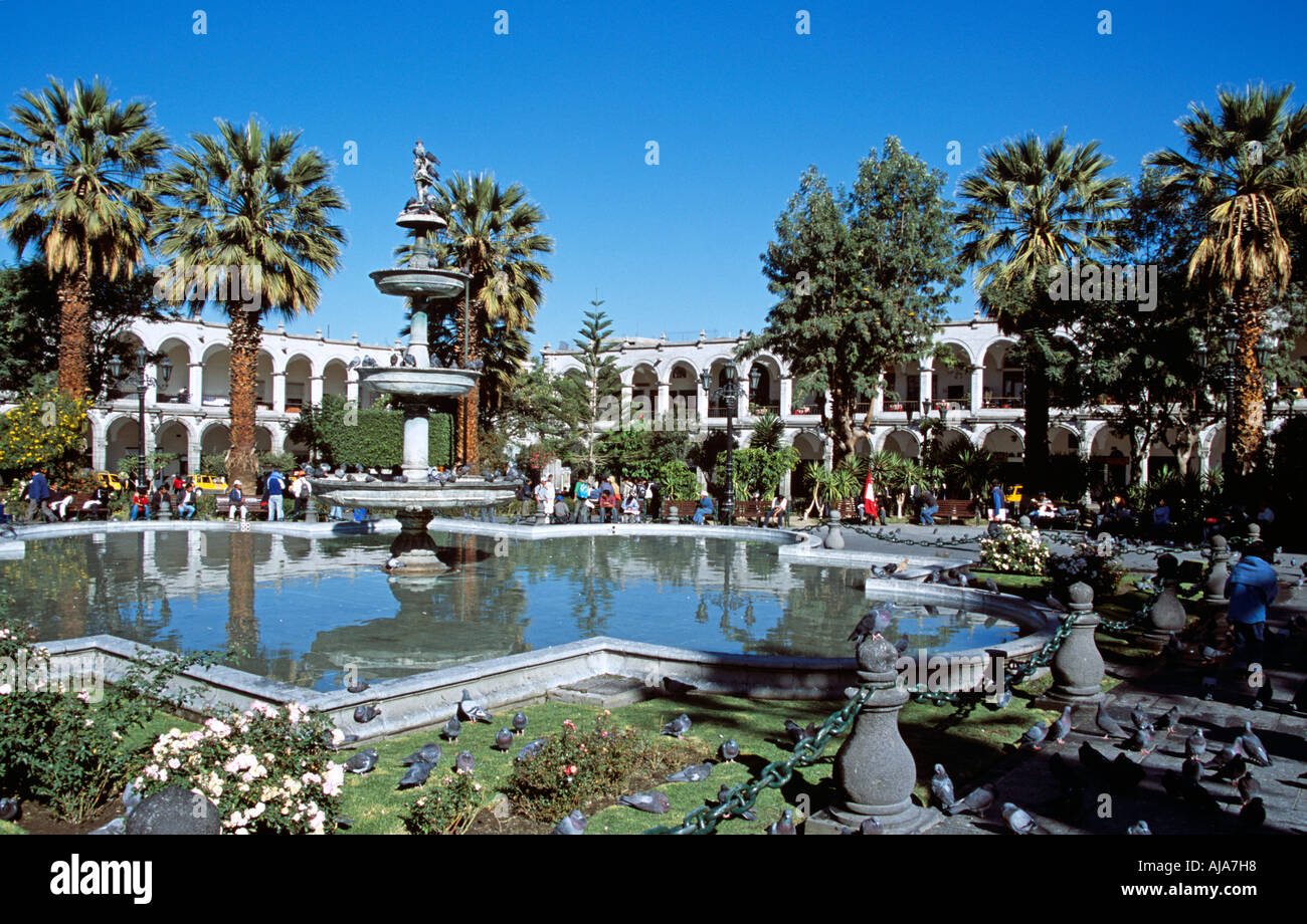 Tuturutu Fountain, Plaza de Armas, Arequipa, Peru Stock Photo - Alamy