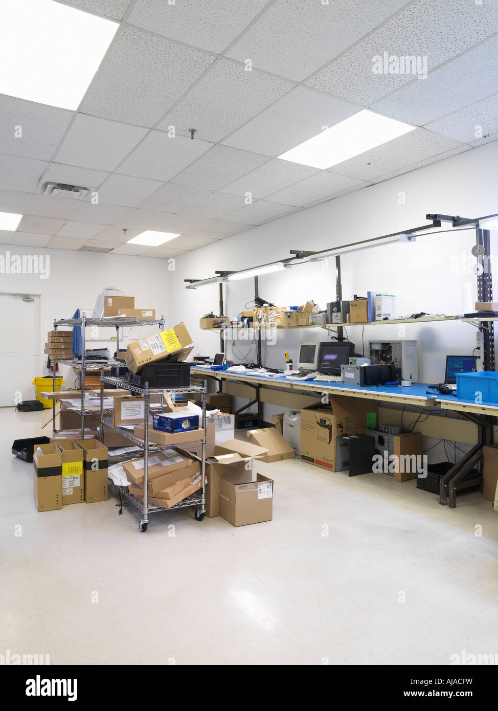 Repair Of Monitor High Resolution Stock Photography and Images - Alamy