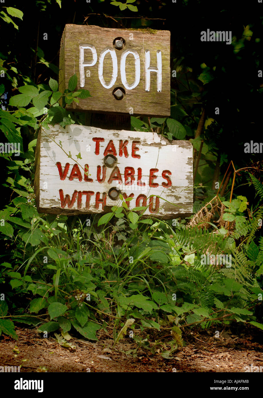 Pooh bridge sign hi-res stock photography and images - Alamy