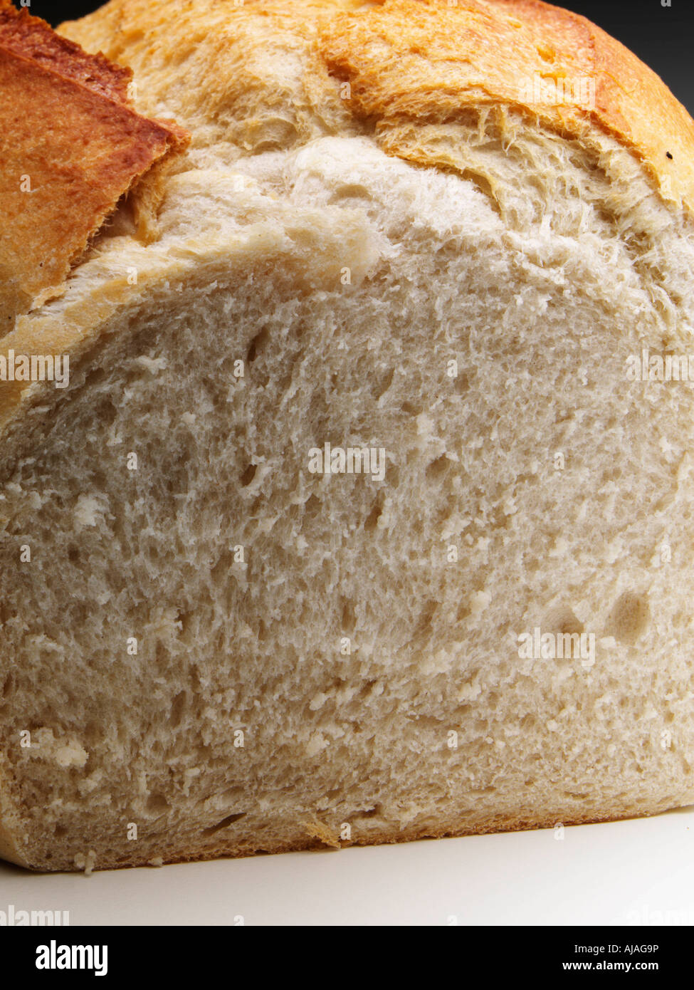 Farmhouse breads hi-res stock photography and images - Alamy