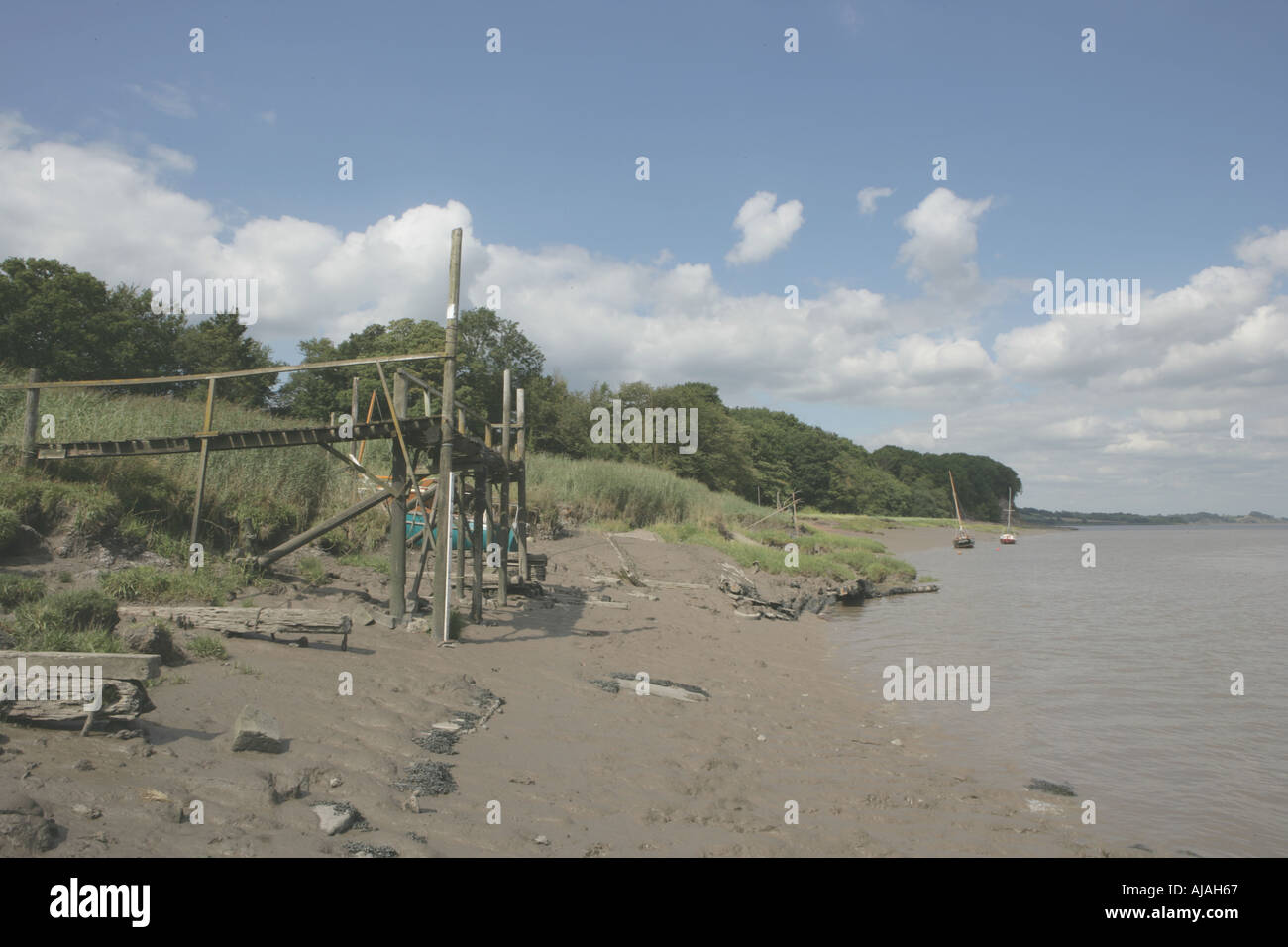 Old lydney harbour hi-res stock photography and images - Alamy