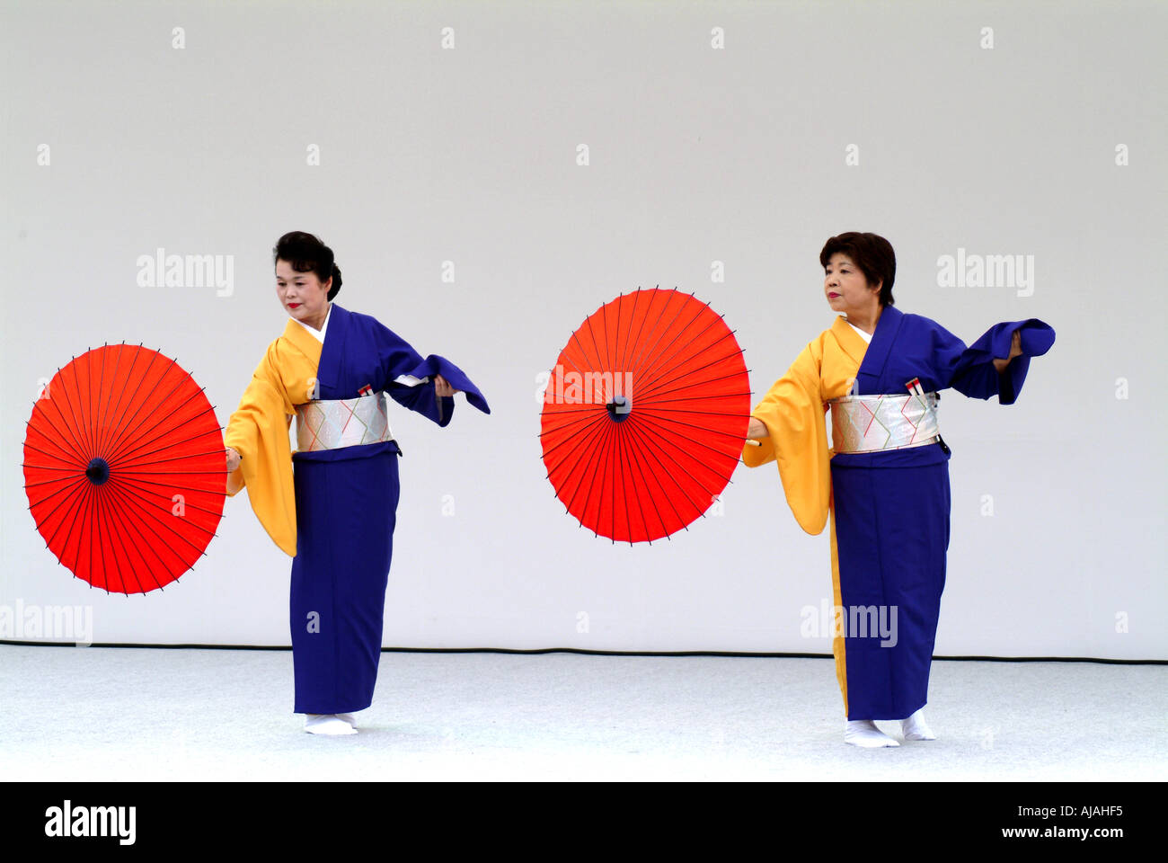 Japanese women Bon Odori dancing Kyoto Japan Stock Photo - Alamy