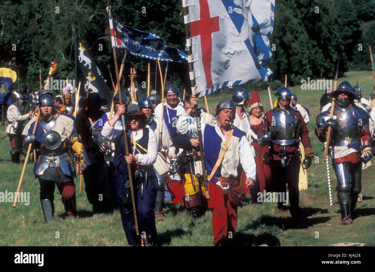 Elizabethan uniform hi-res stock photography and images - Alamy
