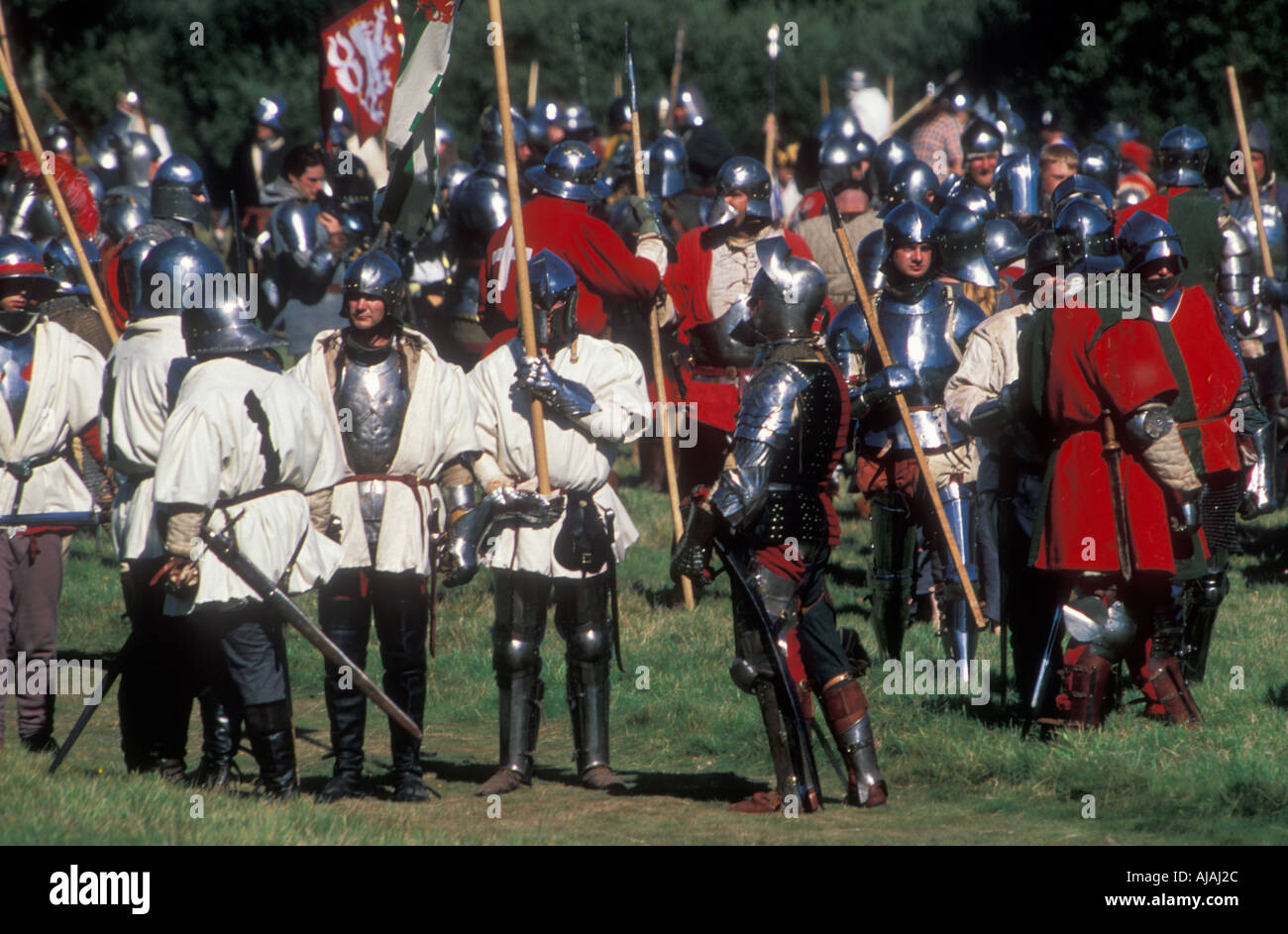 Elizabethan uniform hi-res stock photography and images - Alamy