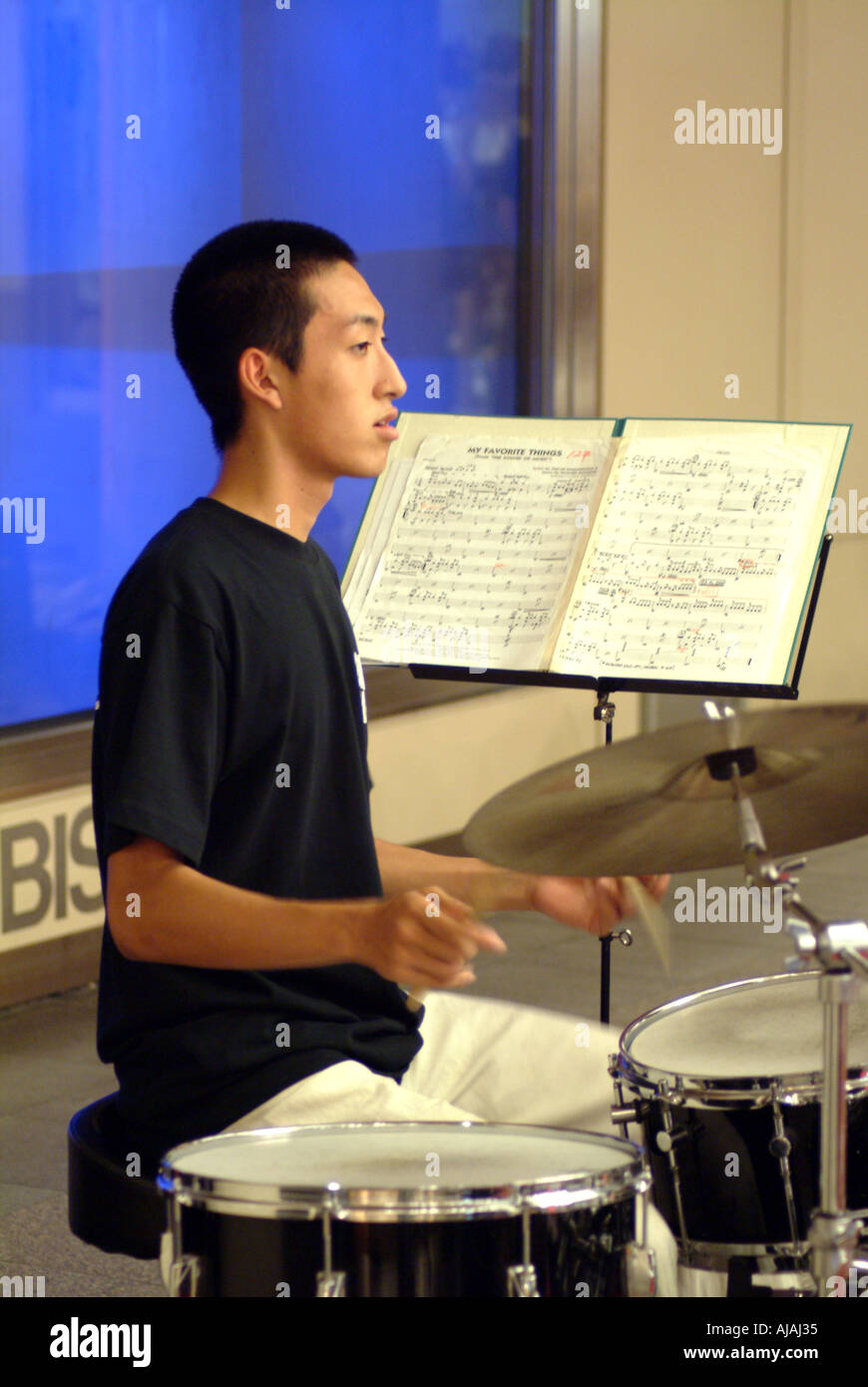 Sound Trap Orchestra performing in Kyoto Japan September 2005 Stock ...