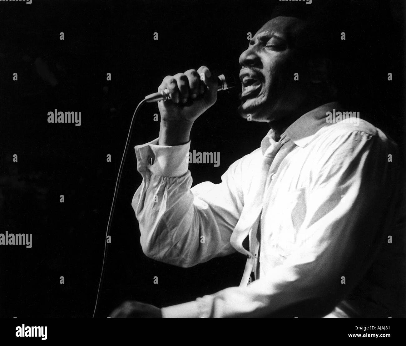 Otis redding 1968 hi-res stock photography and images - Alamy