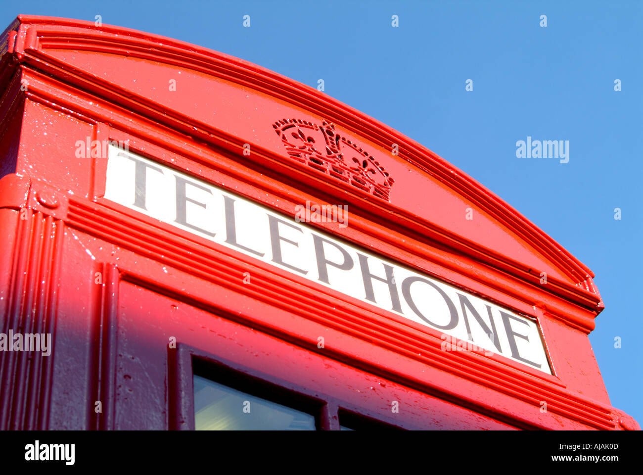 Classic British red telephone box Stock Photo - Alamy