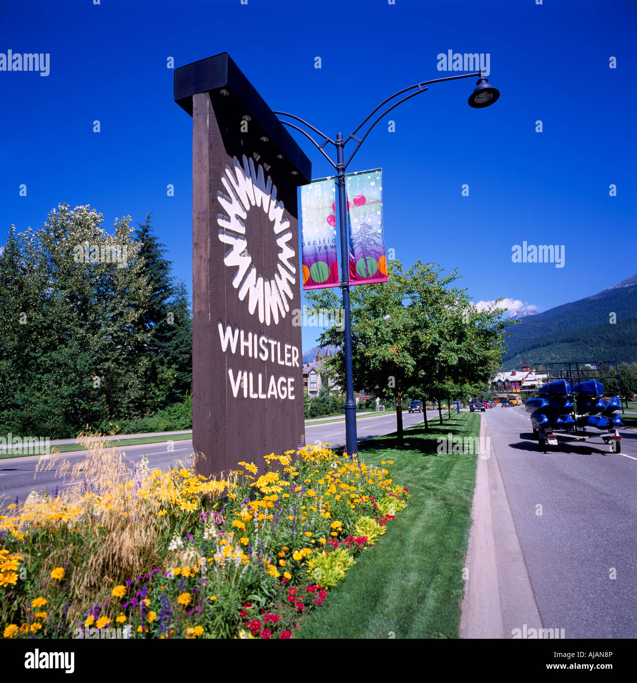 Canada bc welcome sign signs hi-res stock photography and images - Alamy