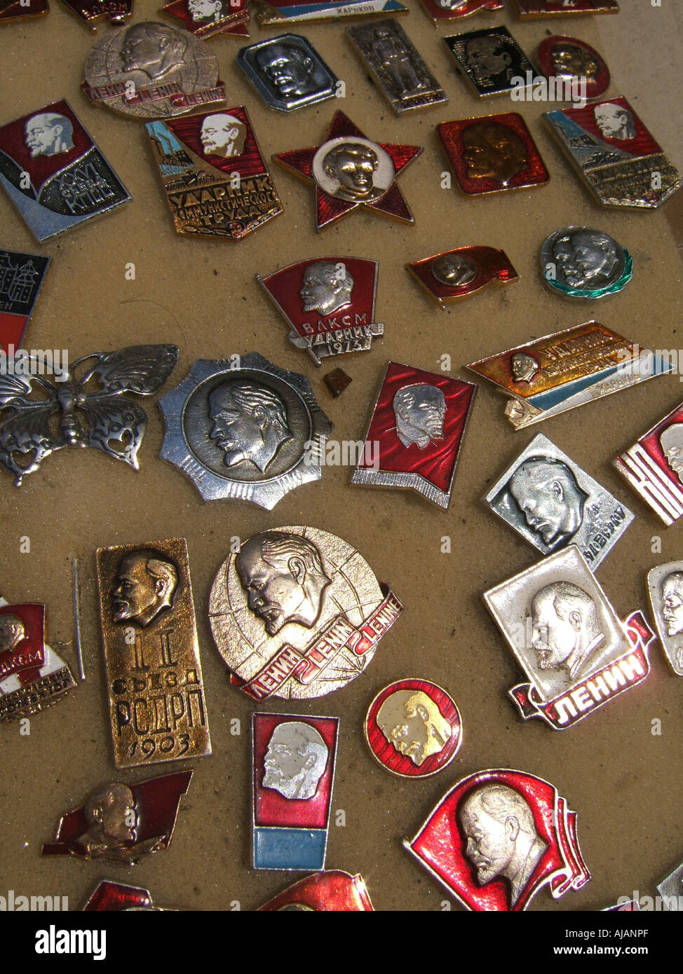 Lenin memorabilia hi-res stock photography and images - Alamy