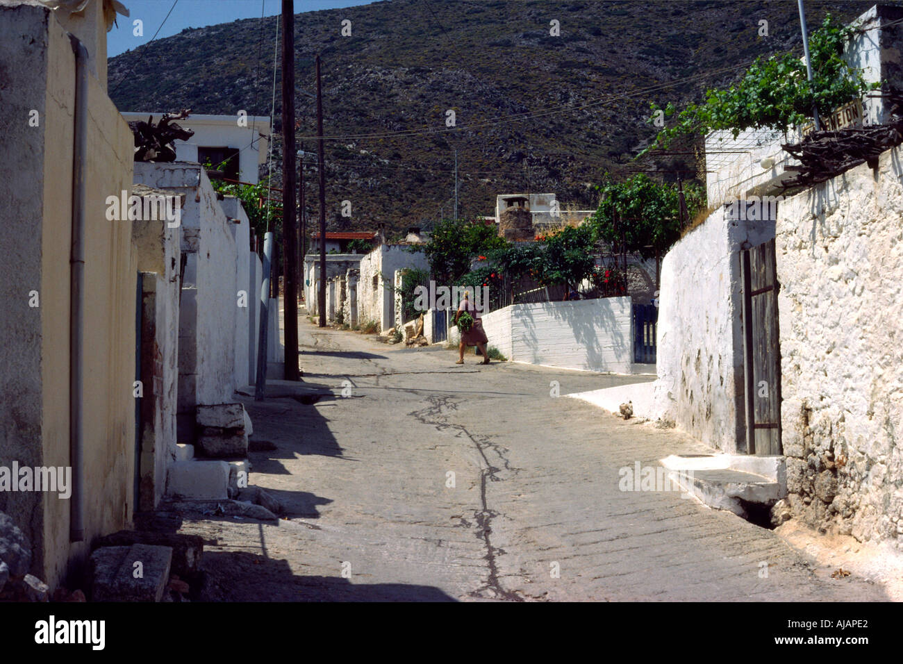 crete greece mountain village street in Crete Stock Photo - Alamy