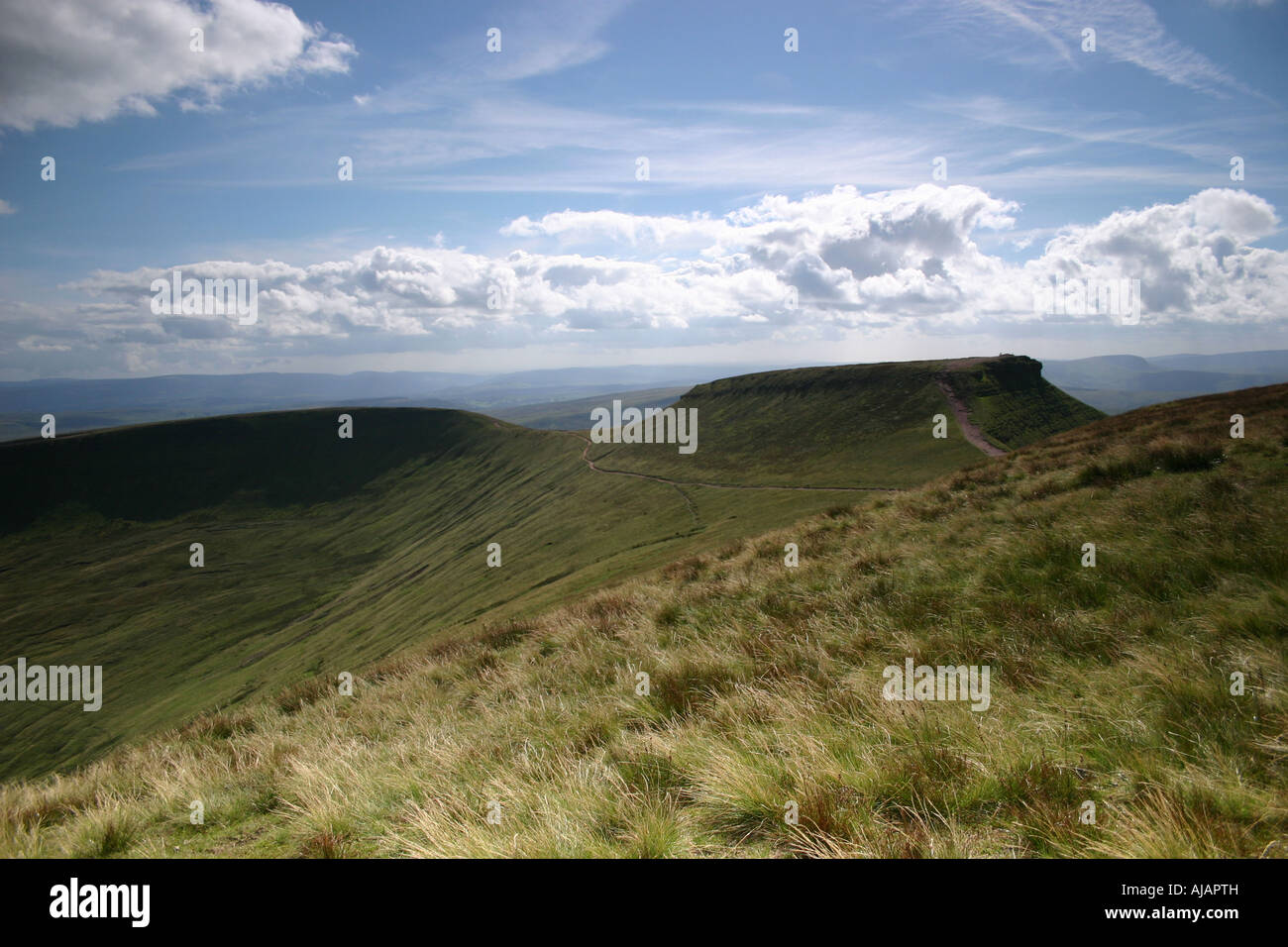 Corn Du as seen from Pen y Fan Stock Photo - Alamy