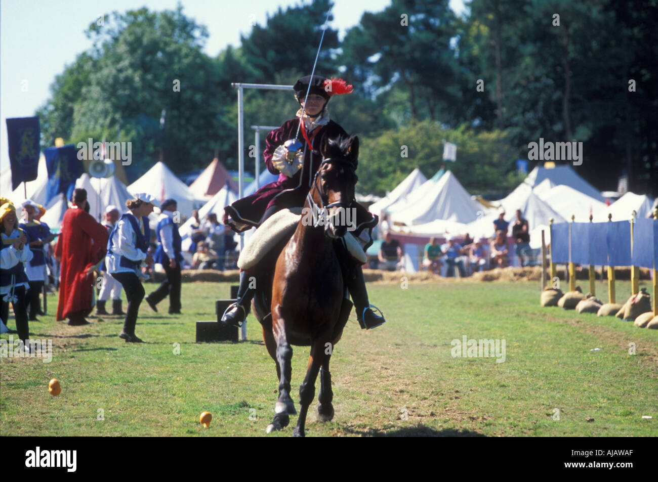Sword fighting skills hi-res stock photography and images - Alamy
