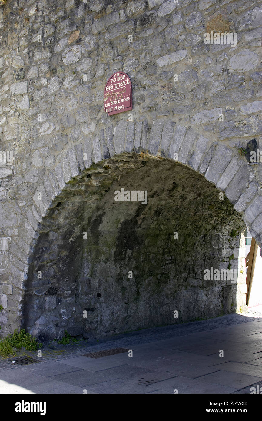 Spanish arch galway hi-res stock photography and images - Alamy