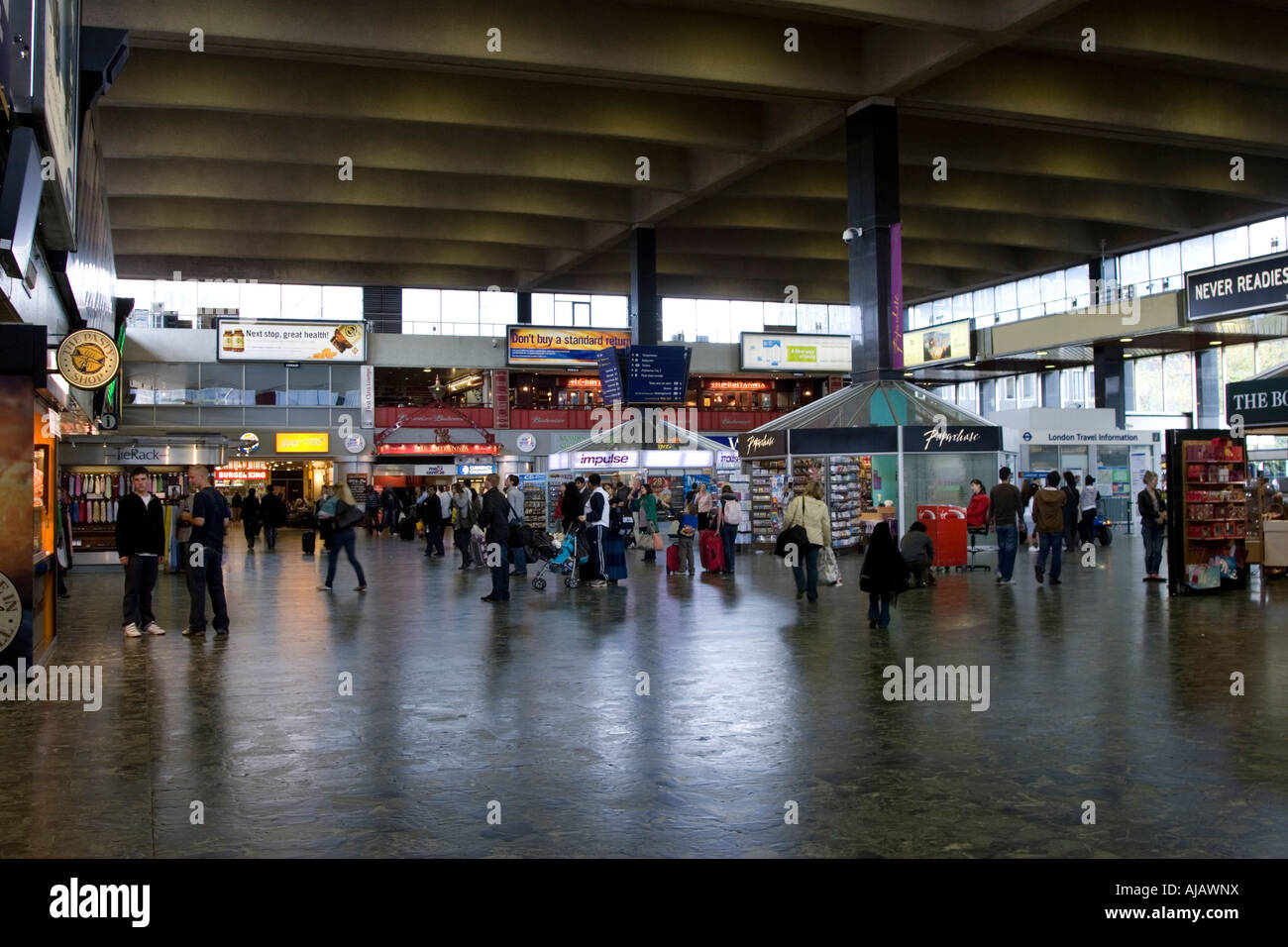 1960s railway architecture hi-res stock photography and images - Alamy