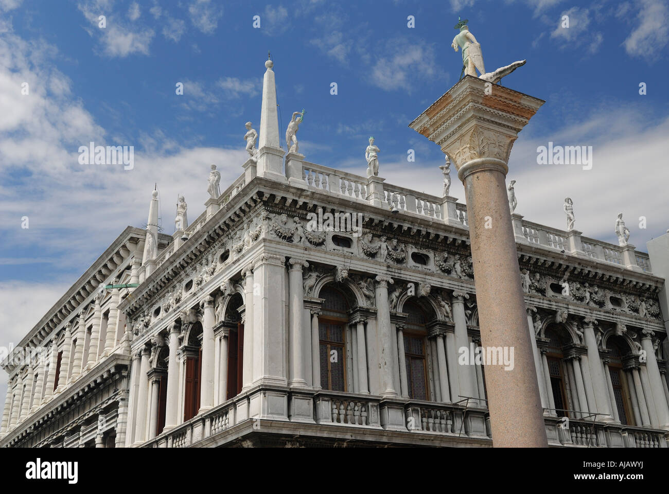 Saint Theodore on a pillar and Marciana library in St Marks San Marco ...