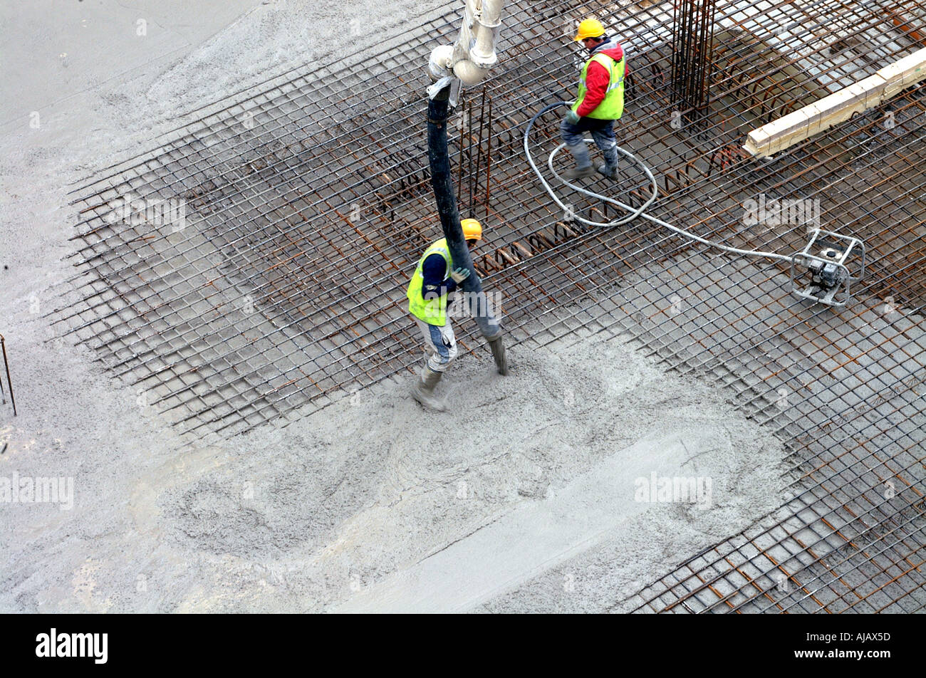 Scaffolding blocks blockwork brick brickwork hi-res stock photography ...