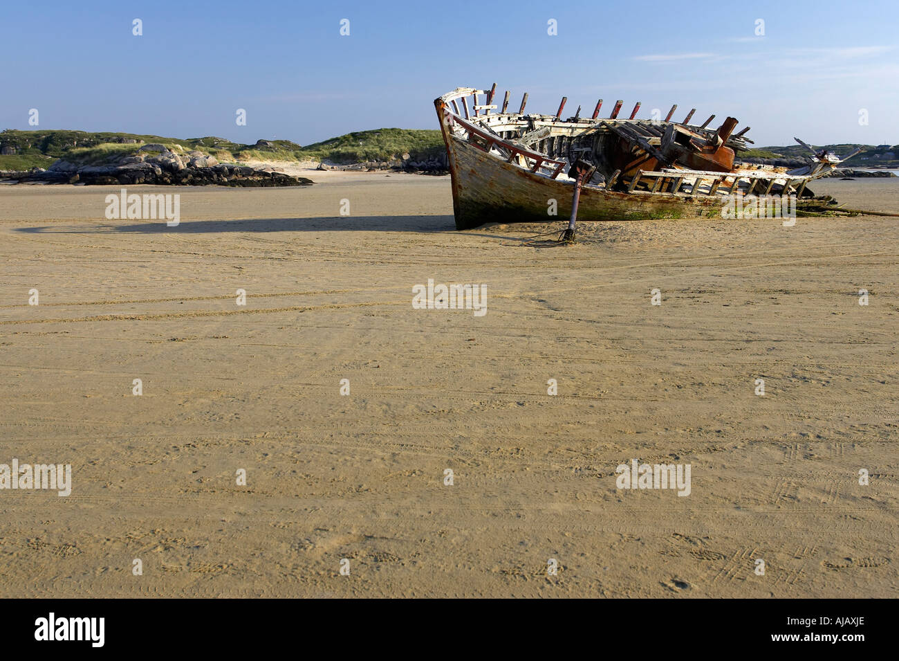 Bad eddie shipwreck bunbeg hi-res stock photography and images - Alamy