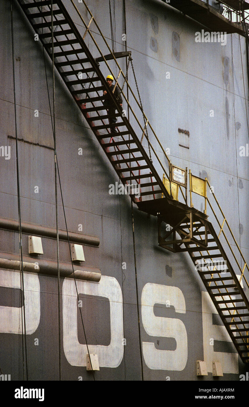Gantry ladder hi-res stock photography and images - Alamy