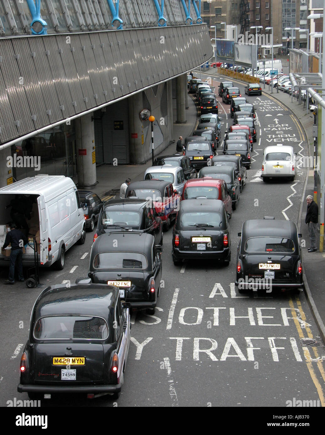 Queueing Taxis High Resolution Stock Photography and Images - Alamy