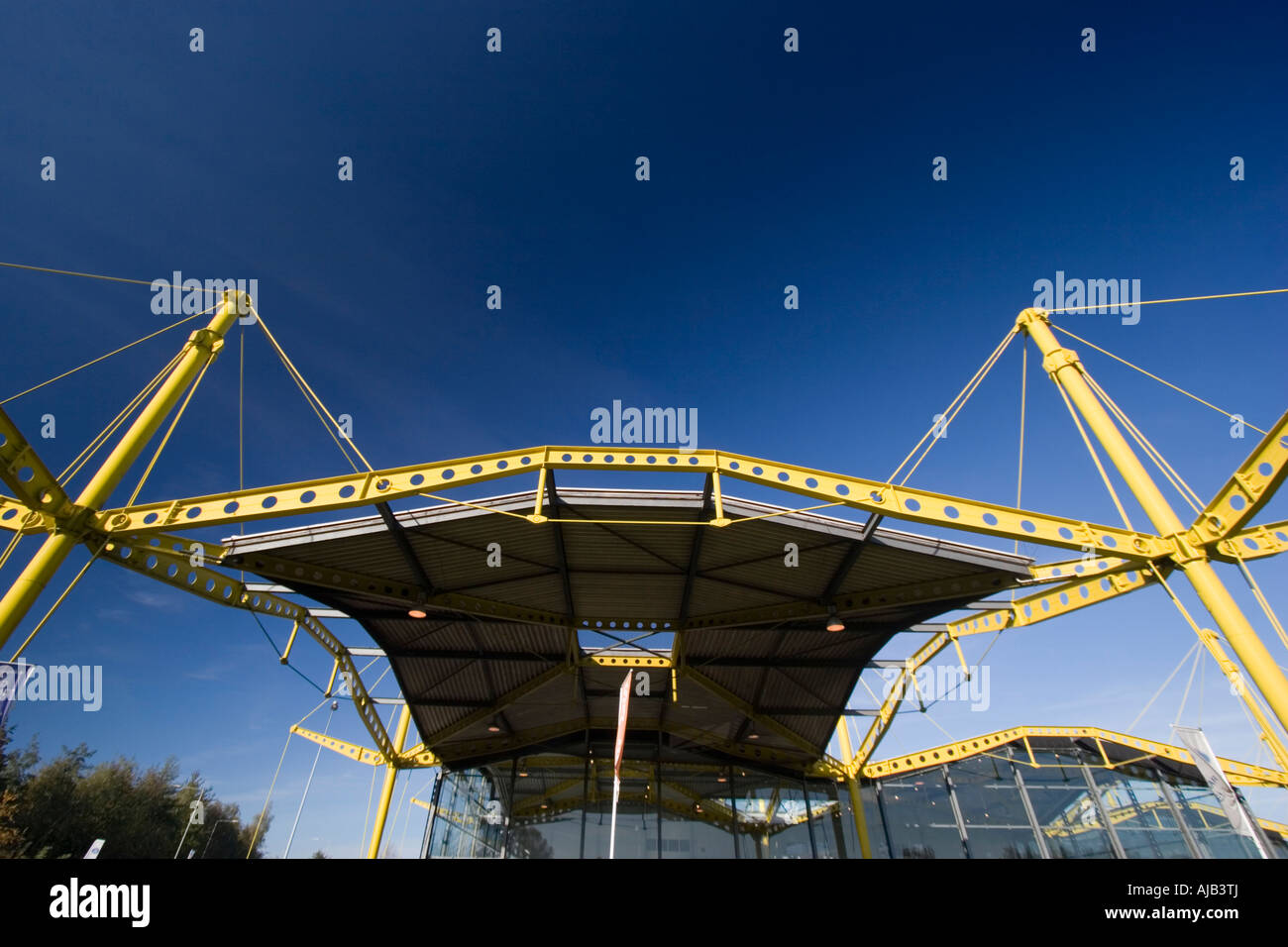 The Spectrum Building formerly the Renault Building in Swindon ...