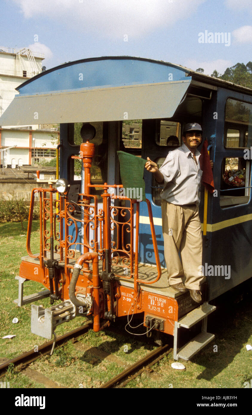 South India Tamil Nadu Ooty Single Track Train Stock Photo - Alamy
