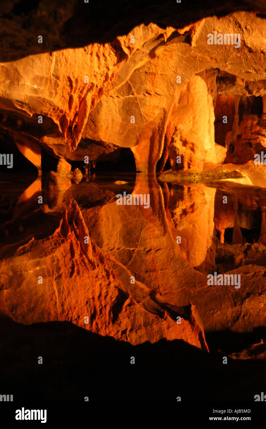 Cheddar gorge cave hi-res stock photography and images - Alamy