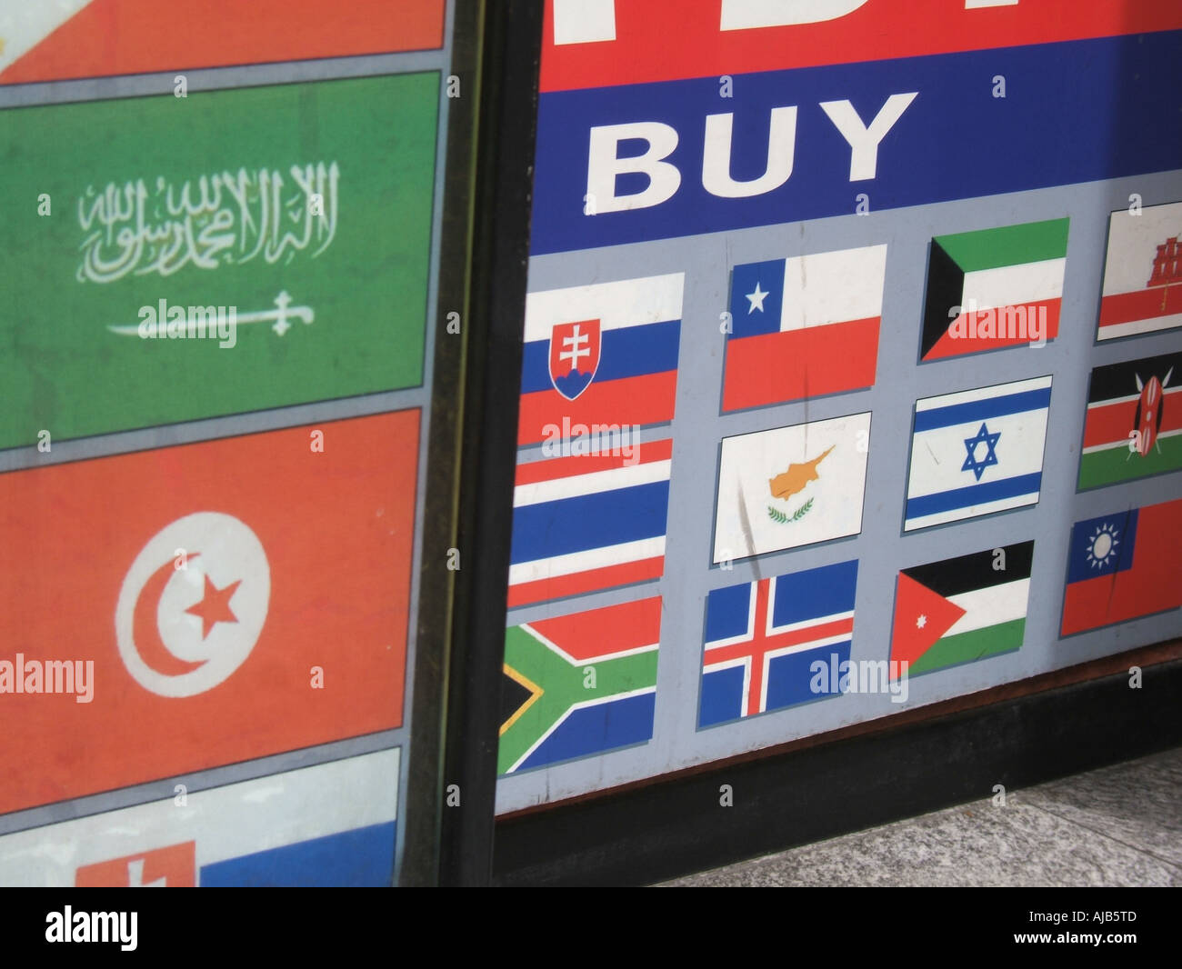 foreign currency exchange point Stock Photo - Alamy