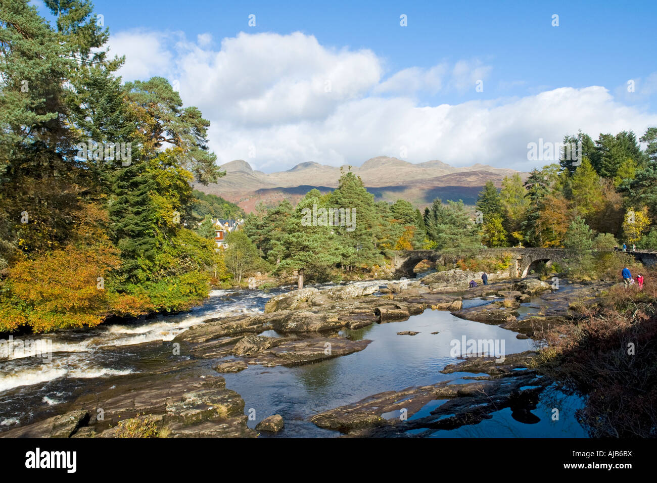 Falls of Dochart rushes through Killin towards Loch Tay with the River ...