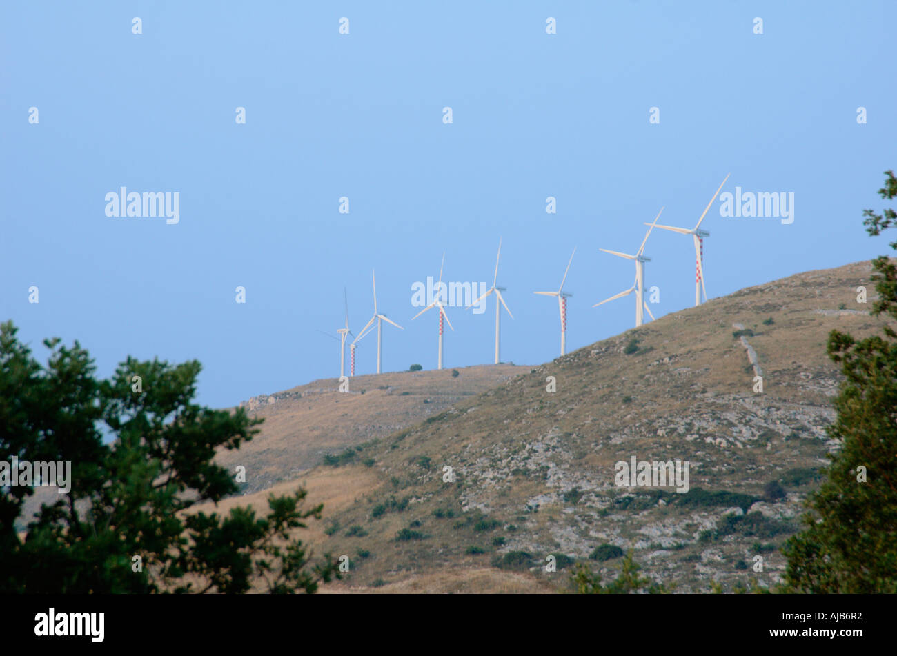 Monti power hi-res stock photography and images - Alamy