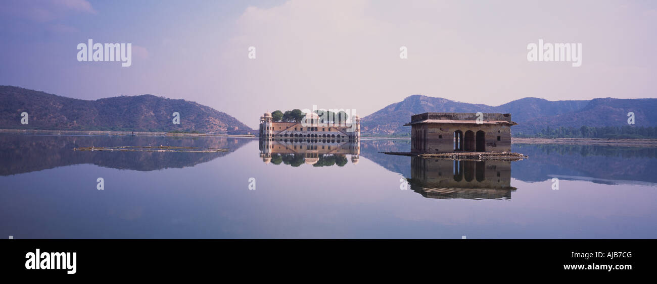Jai Mahal lake palace, Jaipur, India Stock Photo - Alamy