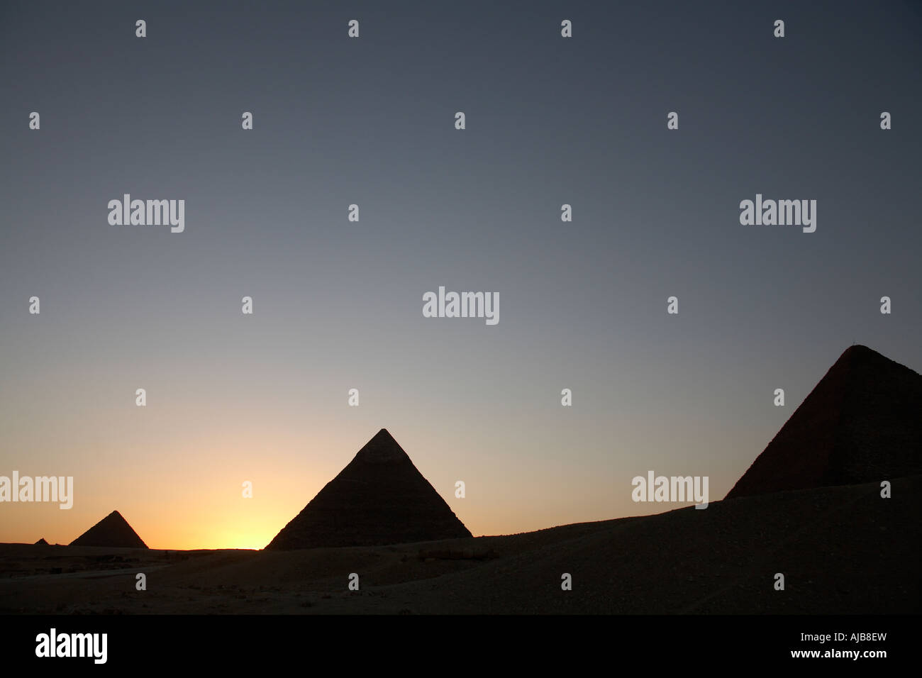 Great Pyramid of Khufu Cheops with Pyramids of Khafre Chefren and ...