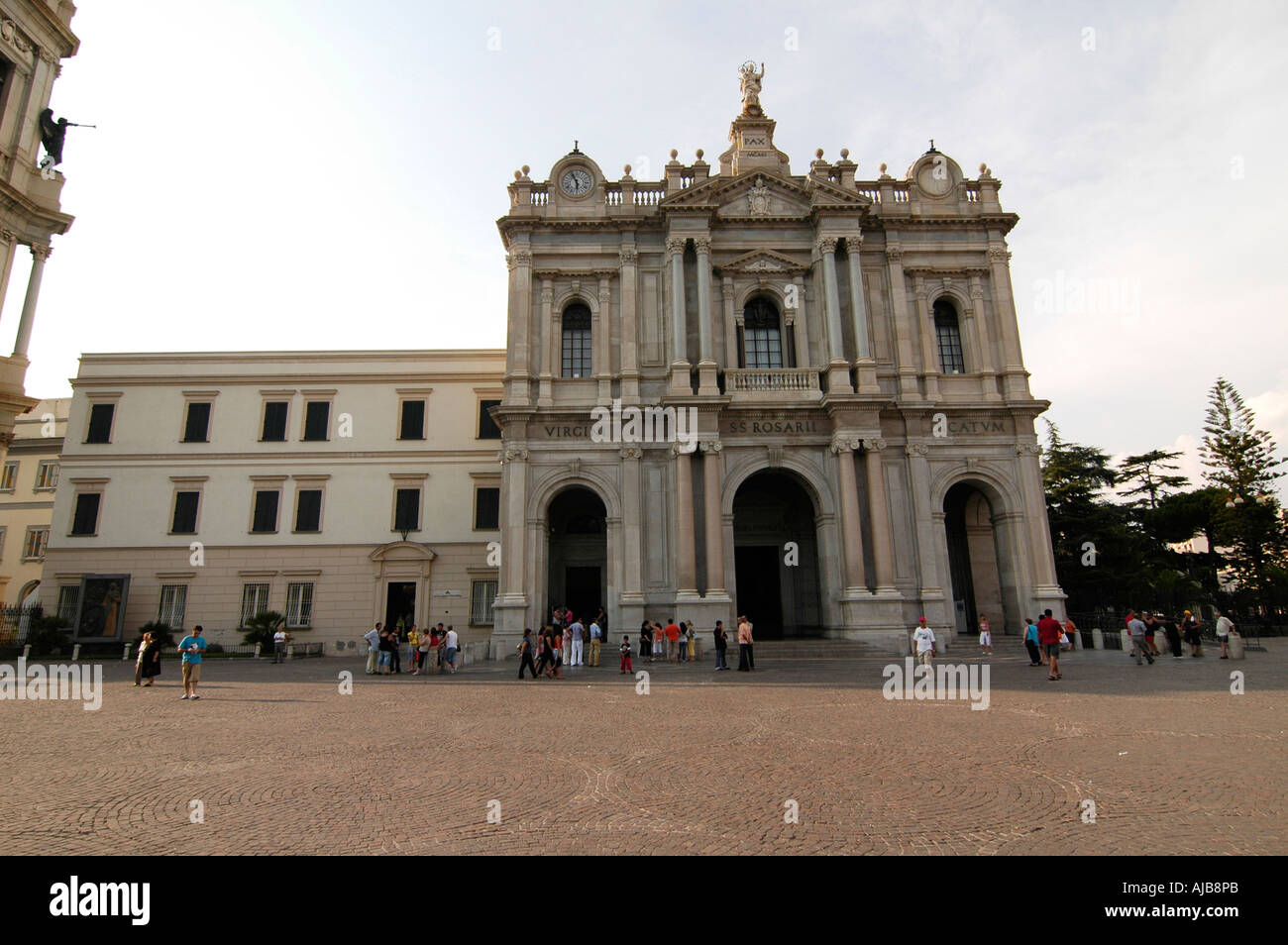 Shrine of Our Lady of the Rosary Santuario della Madonna del Rosario ...