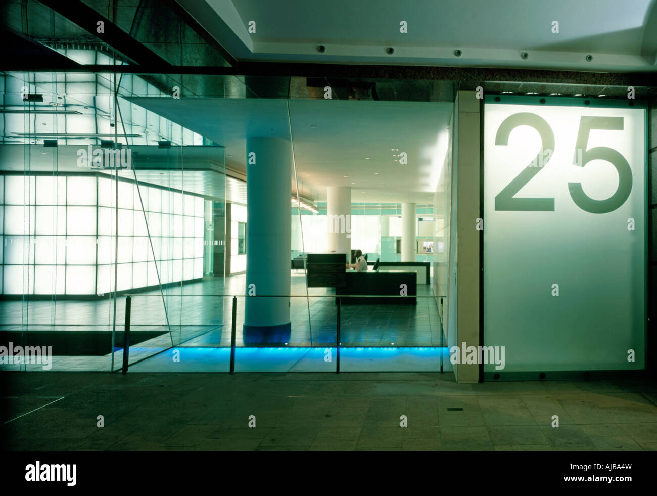 25 copthall avenue hi-res stock photography and images - Alamy