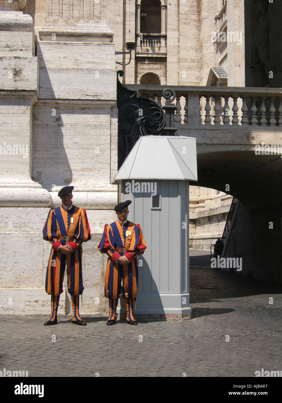 two swiss guards in the vatican, rome Stock Photo - Alamy
