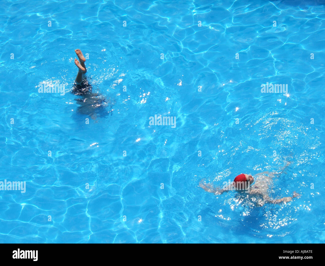 Underwater pool handstand hi-res stock photography and images - Alamy