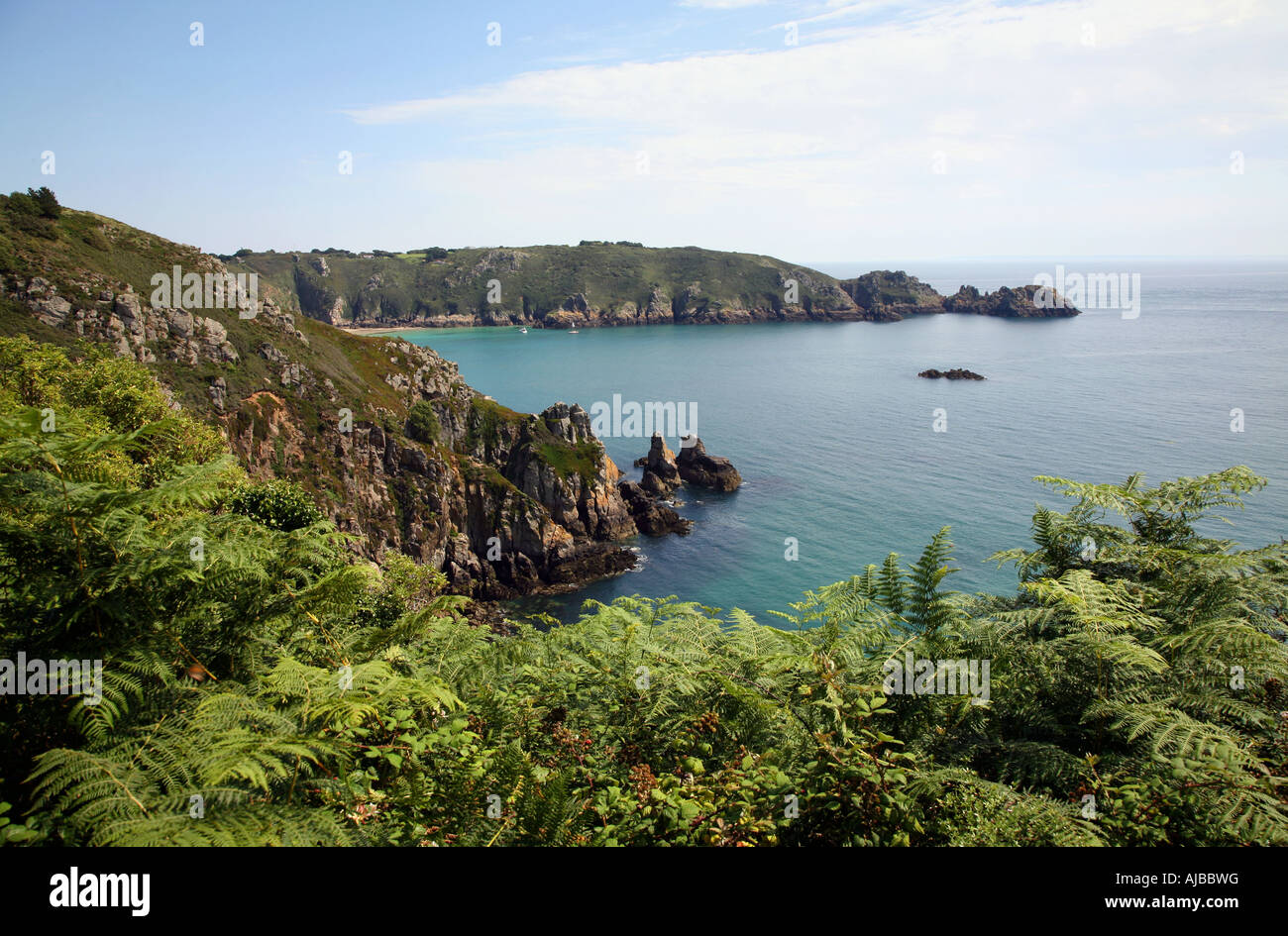 Guernsey - Moulin Huet Bay, Spectacular coastal rock scenery Stock ...