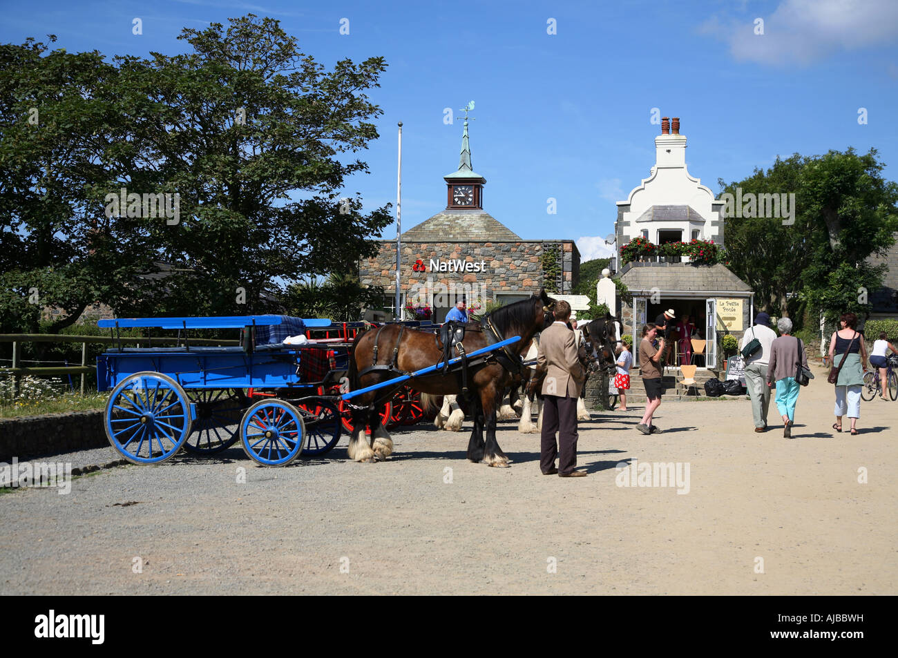 Sark carriage horse hi-res stock photography and images - Alamy